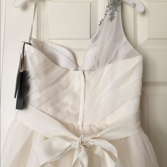 Vera Wang | Dresses | Vera Wang White Collection Wedding Dress | Poshmark